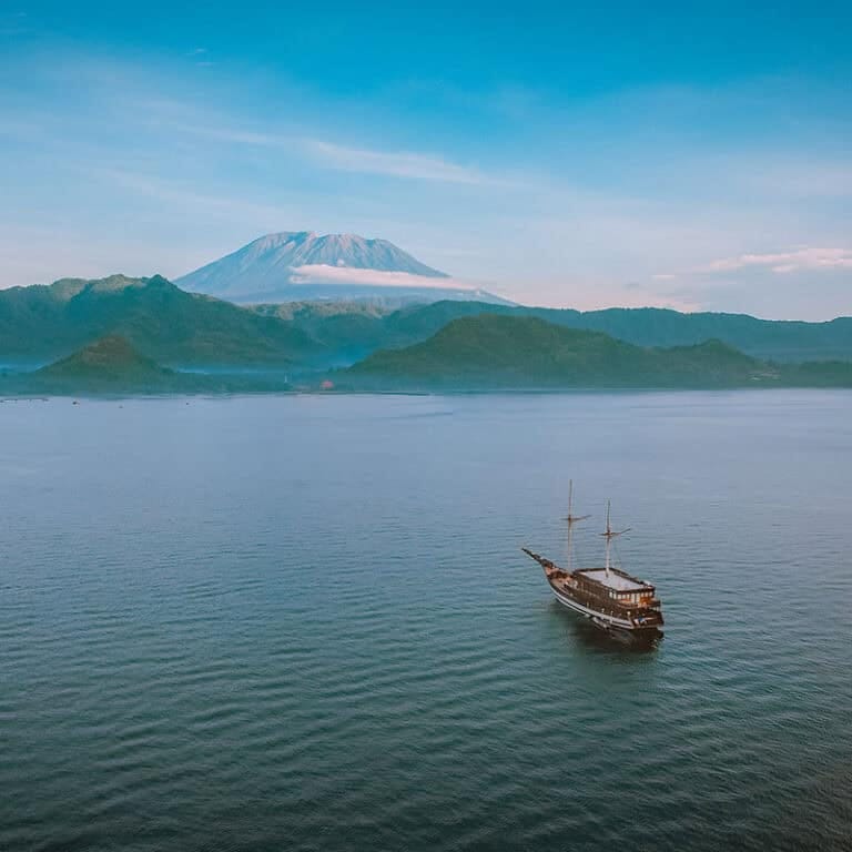 9 Days : The Lesser Sunda Island onboard of Silolona - Top Indonesia ...