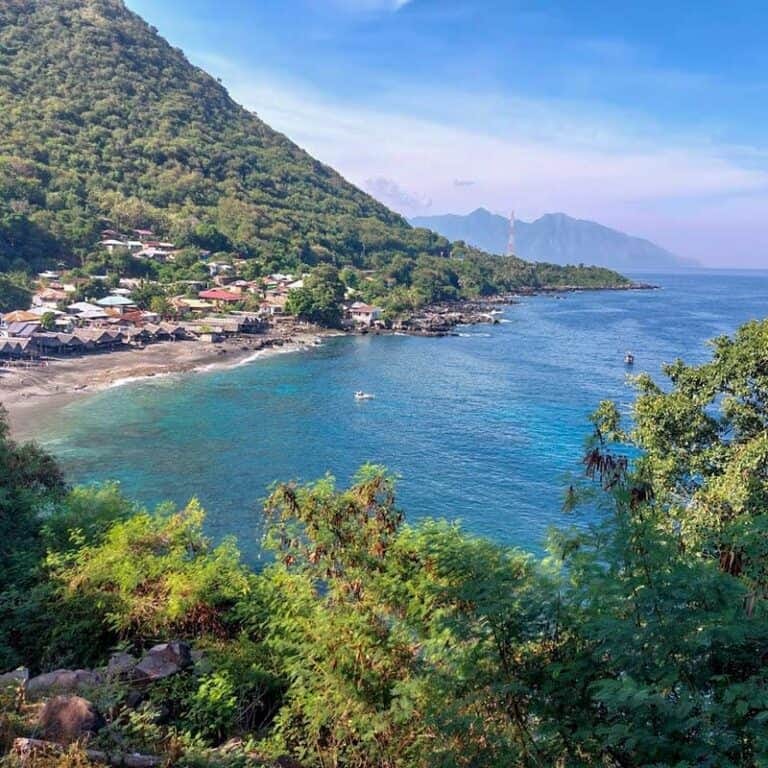 9 Days : The Lesser Sunda Island onboard of Silolona - Top Indonesia ...
